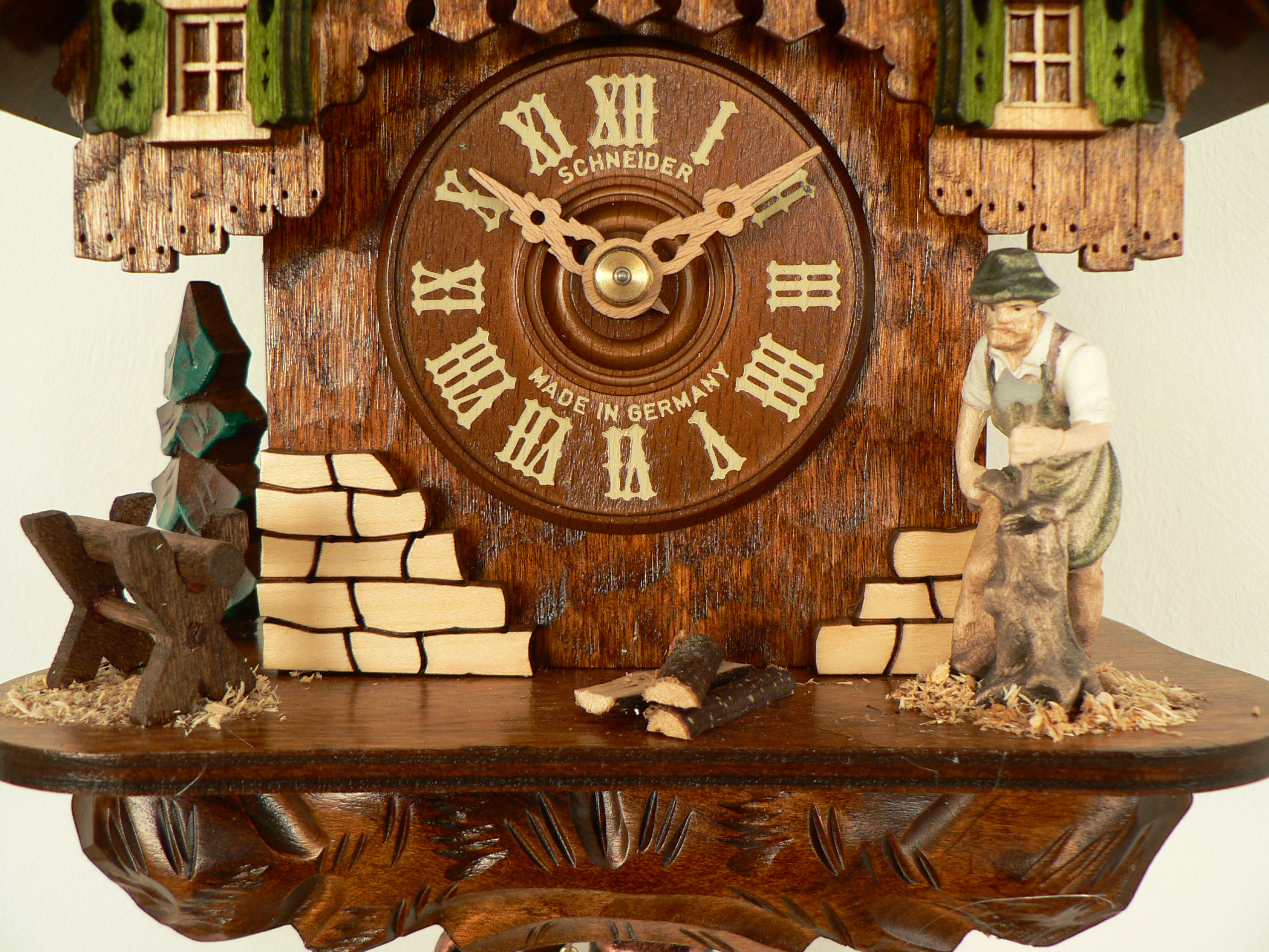 Black Forest Cuckoo Clock 8TMT 1595/9 with mill, woodworkers, dancers